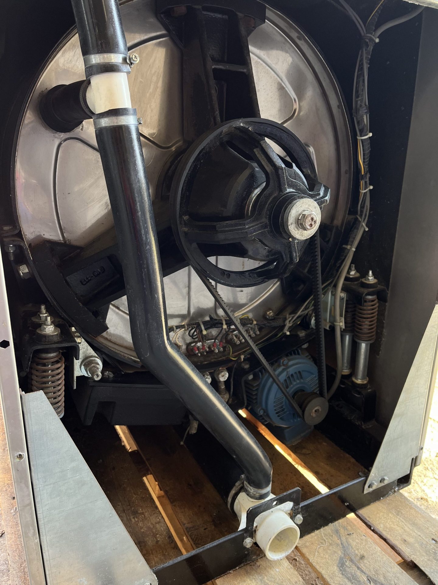 Profesionální průmyslová pračka Primus FS16 - Pračky | Vše pro prádelny